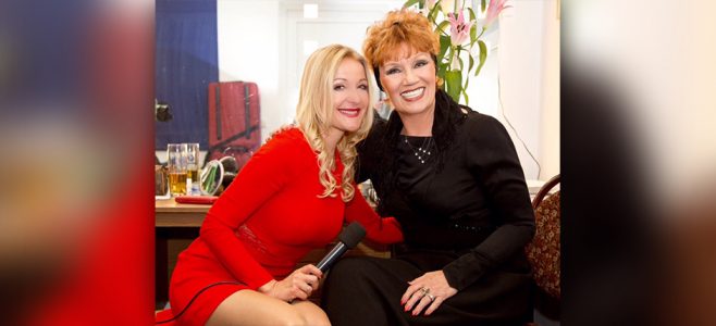 Sängerin Sarah Laux – Barbara Osthoff